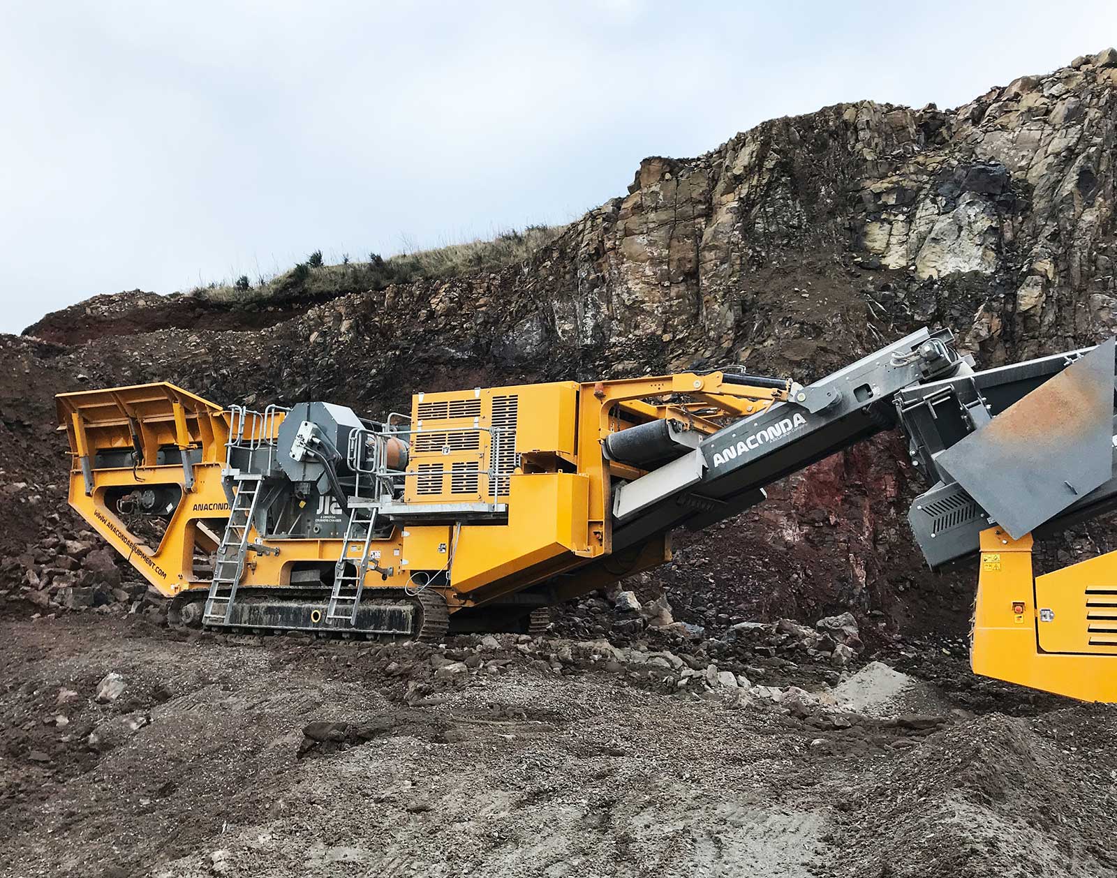 Anaconda Launch Tracked Crusher Range Mobile Crushing Solutions anaconda-launch-tracked-crusher-range-mobile-crushing-solutions
